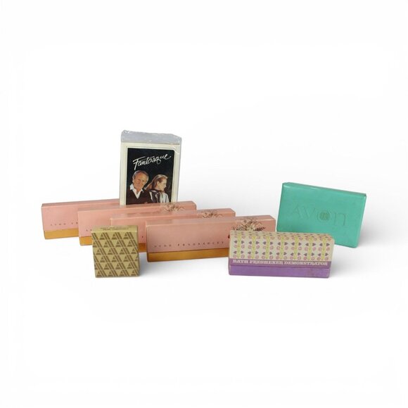 Avon | Other | Vintage Avon Adapt Skin Beauty Set With Samples Facial ...